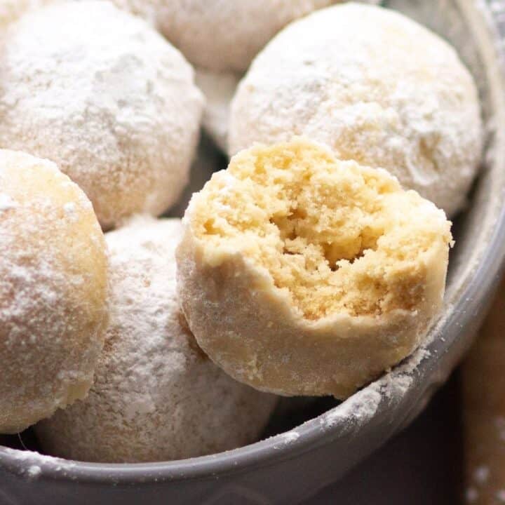 How to Make Vegan Russian Tea Cakes | Sweeter Than Oats