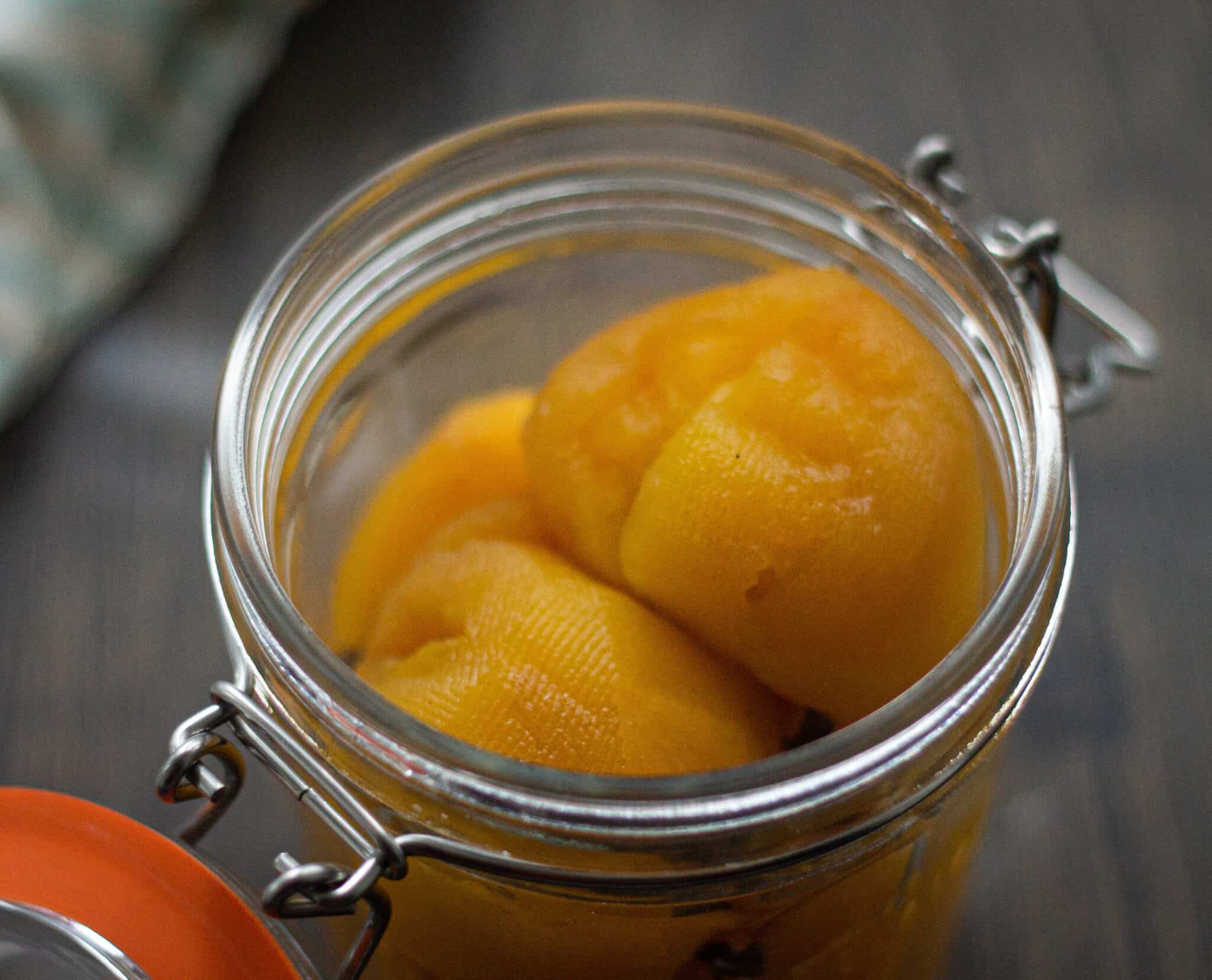Spiced Peaches - A delicious edible gift | Sweeter Than Oats