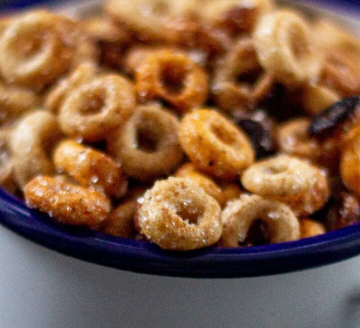 Easy Vegan Hot Buttered Donut Cheerios | Sweeter Than Oats