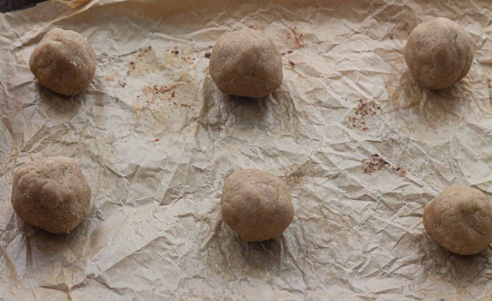 Simple and Spicy Vegan Ginger Biscuits (also known as Cornish Fairings ...
